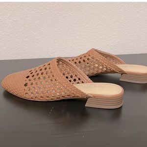 Nine West | Shoes | Nine West Camel Colored Mules Nwt 75 M | Poshmark